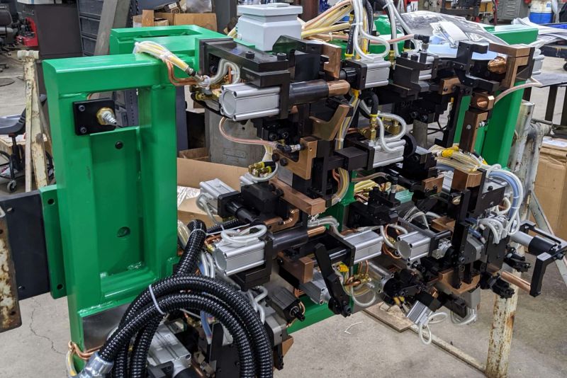 Robotic GMAW (Gas Metal Arc Welding) Fixtures - Stryver Manufacturing, Inc.