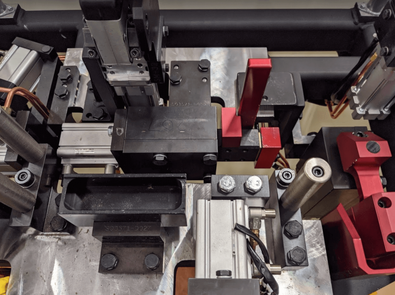 Robotic GMAW (Gas Metal Arc Welding) Fixtures - Stryver Manufacturing, Inc.