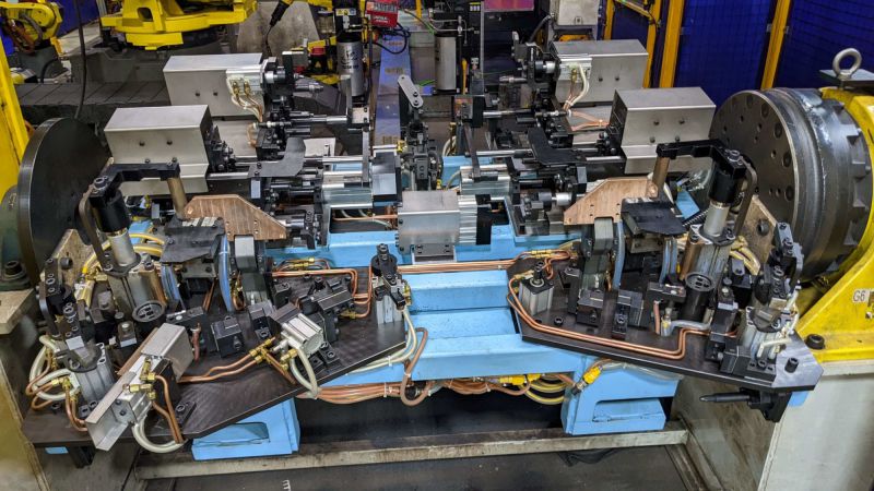 Robotic GMAW (Gas Metal Arc Welding) Fixtures - Stryver Manufacturing, Inc.