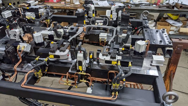 Robotic GMAW (Gas Metal Arc Welding) Fixtures - Stryver Manufacturing, Inc.